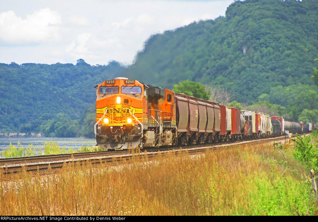 BNSF 5255, BNSF's Aurora Sub.
